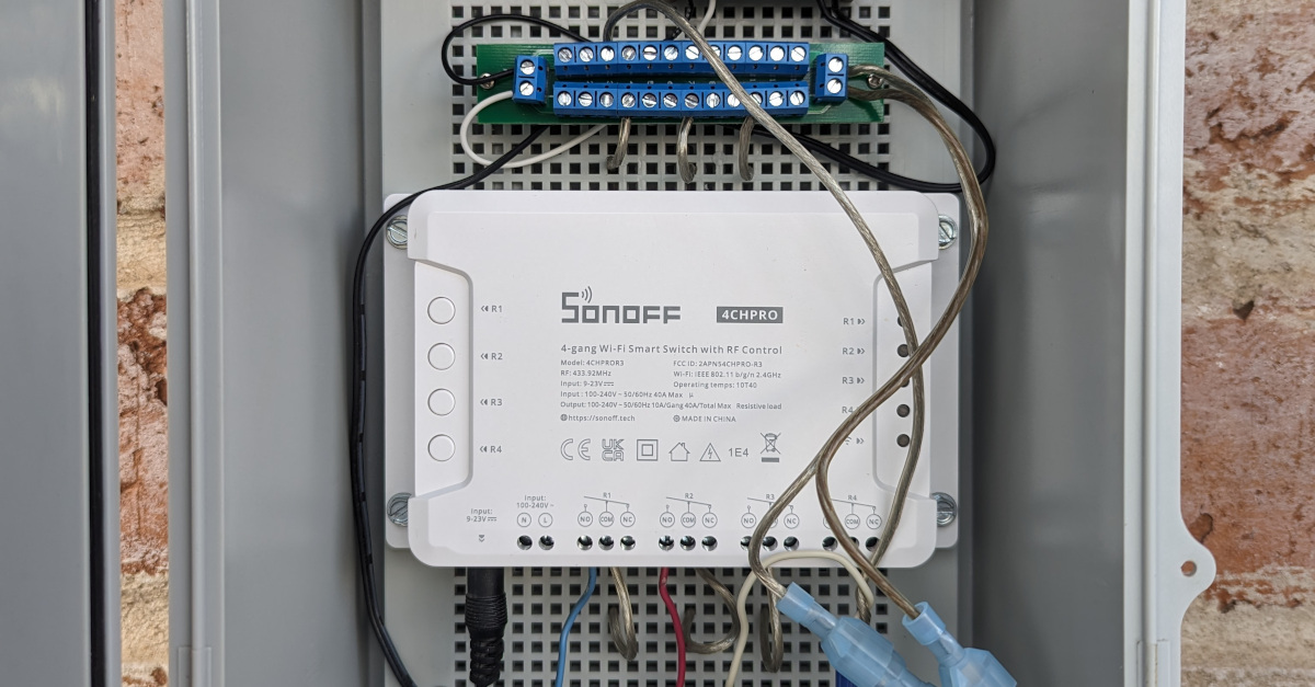 Wifi programmable irrigation controller using SONOFF 4CH Pro R3
